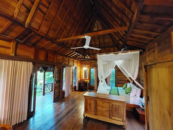 Shivananda Antique Villas By Eps - Ubud