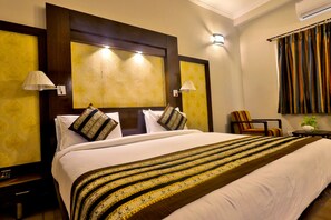 Quarto premium | Roupas de cama de algodão egípcio, roupas de cama premium, escrivaninha