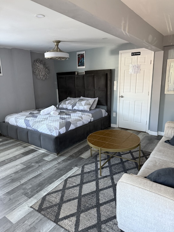 1 Bedroom 1 Bath Private Entrance - Deer Park, NY