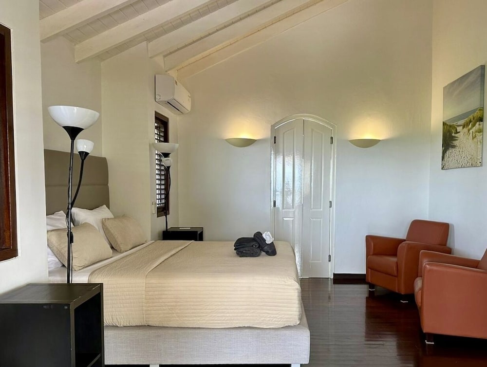 Luxury Villa Unobstructed Oceanviews, Pool, 8guests, 8min To Beach, Restaurants - Caribbean