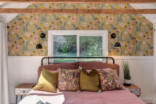 Sweet Pea’s Cottage: 45mins To The Snow! Dog Friendly. 3bed/2bath - Rocklin, CA
