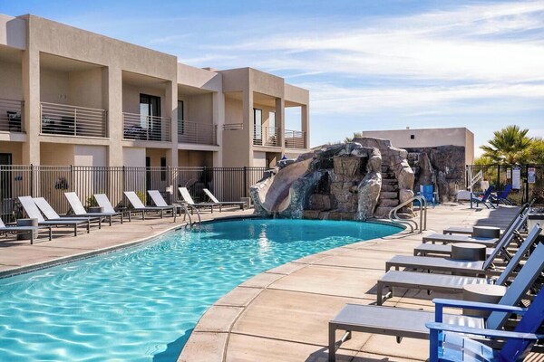 Tranquility At The Lofts Near National Parks - Utah