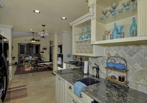 Casa, 3 quartos | Cozinha privada