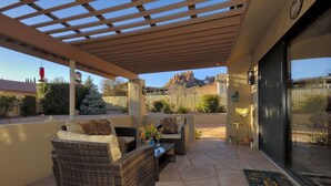 Casa, 3 quartos | Terraço/pátio