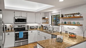 Casa, 3 quartos | Cozinha privada