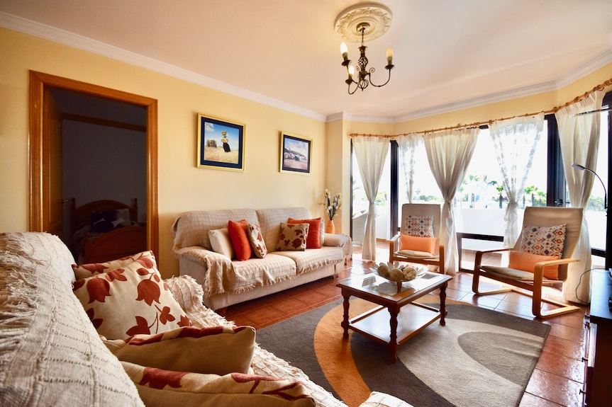 Villa Private Heated Pool And Sea Views Wifi And English Satellite Tv - Playa Blanca, Las Palmas, España