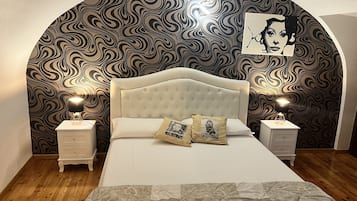 Com decoração personalizada, com mobília individualizada, Wi-fi grátis