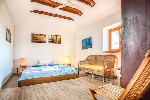 Luštica Valley House- Renovated Old Stone House - Montenegro