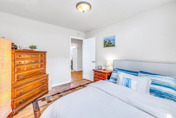 Cozy Oaks | A Coastal Getaway With Idyllic Scenery! - Monterey, CA