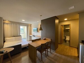 Penthouse Superior | 1 quarto, cofre no quarto, cortinas/cortinados opacos 