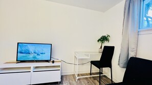 Quarto Duplo Nobre | Sala de estar | Smart TV de 32 polegadas com canais digitais, televisor 