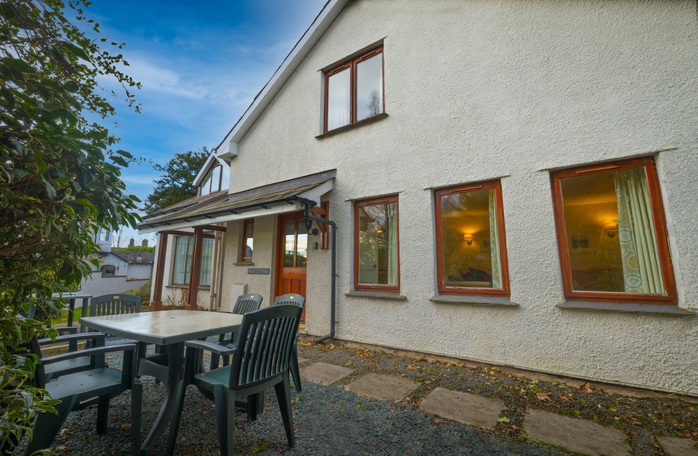 Holly Cottage - Ambleside