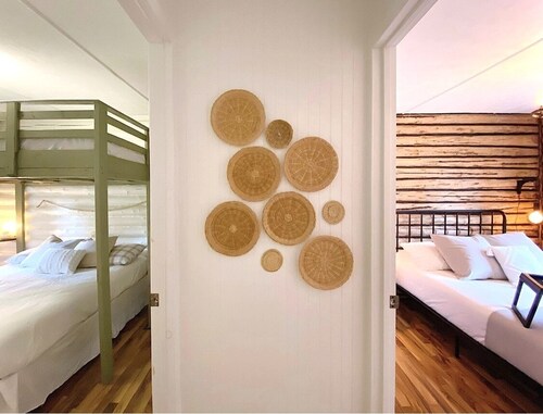 Log Cabin By The Lake With Fireplace - Quebec