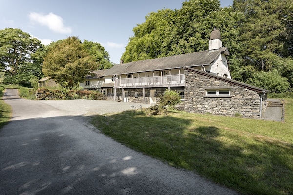 High Lindeth - Bowness-on-Windermere