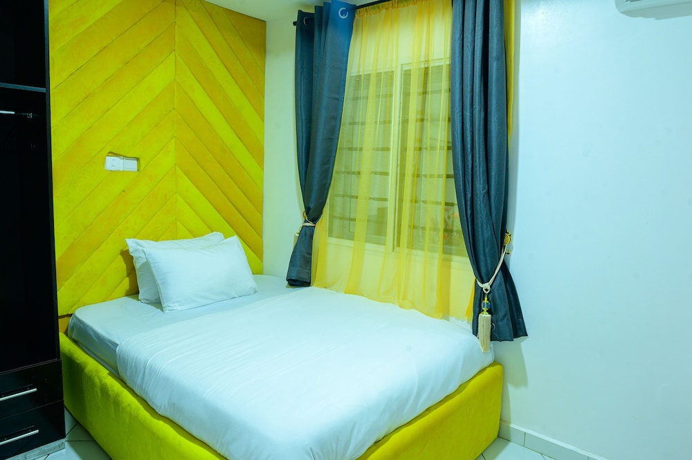 Furnished 4 Bedroom Apart - 24hrs Elect/wifi/security - 아부자
