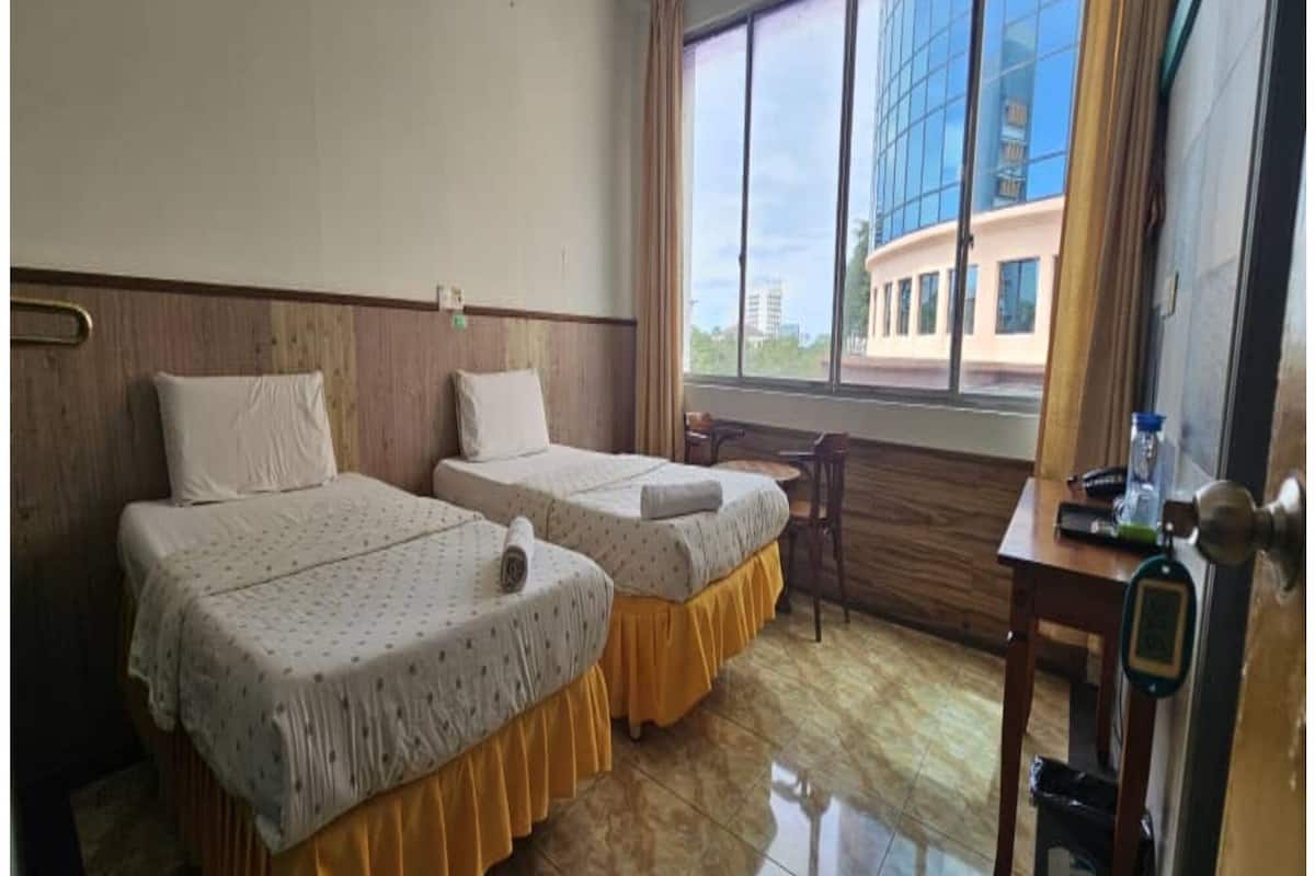 Quarto Twin Deluxe | Wi-fi grátis, roupa de cama fornecida