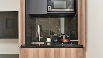 Estúdio Clássico | Cozinha privada | Minifrigorífico, um micro-ondas, uma placa de cozinha