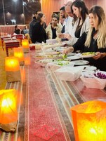 Café da manhã com buffet grátis todos os dias