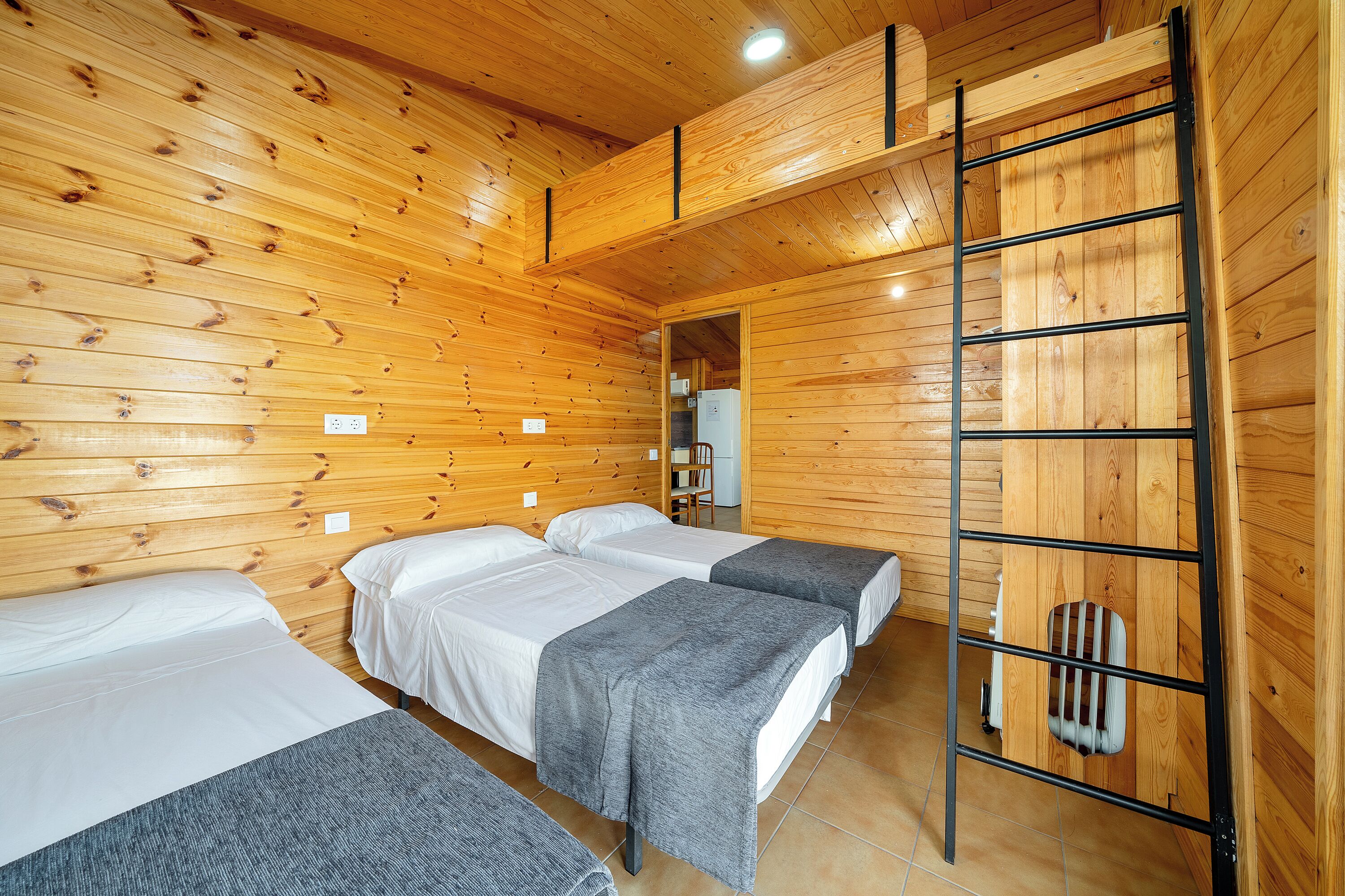 Casa De Vacaciones "Faro" Con Piscina, Jardín Y Wi-fi - Deltebre