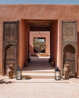 Roupas de cama premium, cofres nos quartos