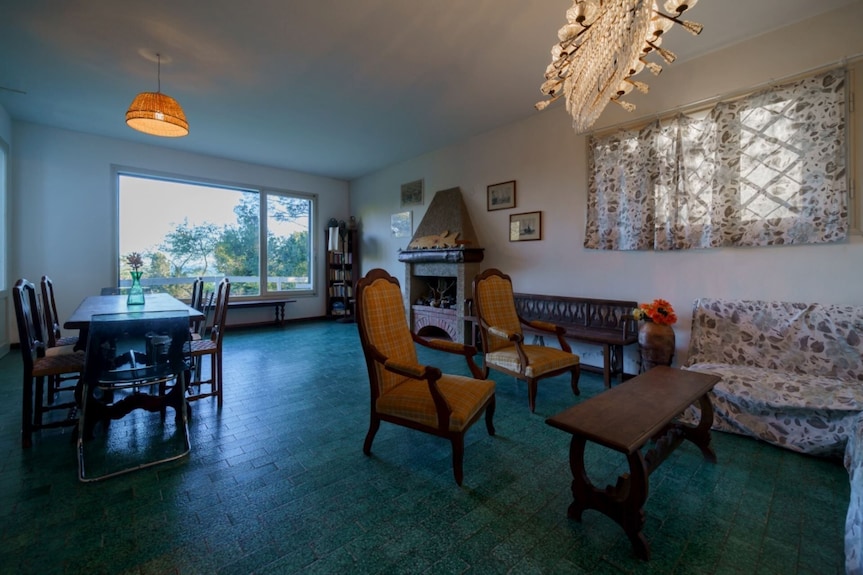 Rustic Villetta Le Grotte Sleeps 8 Comfortably With A View Of The Bay Of Portoferraio - Portoferraio