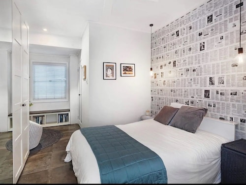 Absolute Beachfront Surf Unit 🏖 In Terrigal/wambi - Terrigal