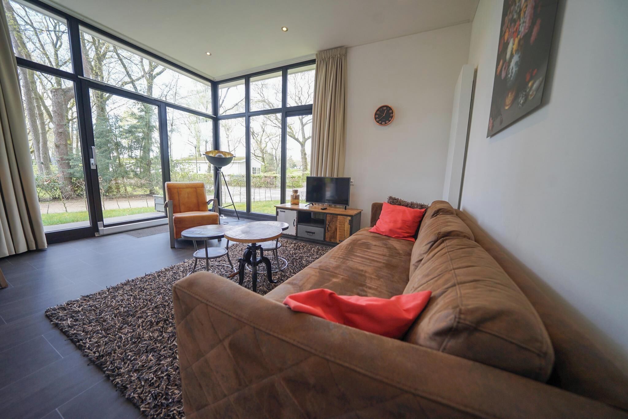 Chalet Met 2 Slaapkamers En Een Terras - Ede