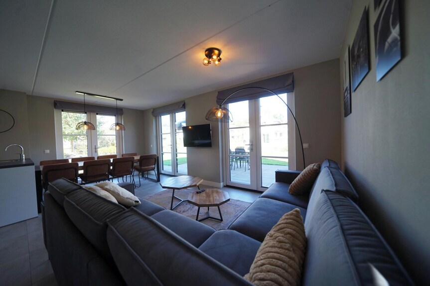 Vrijstaande Bungalow Aan Het Water Met 4 Slaapkamers - Zutphen