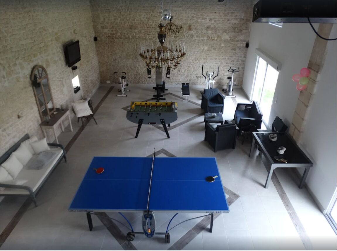 Plume Gites De Charme 4* Avec Piscine , Practice Golf Et Parc Jeux Enfants - Surgères