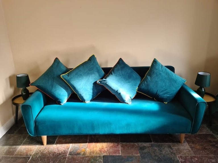 Gorgeous 2 Bedroom Kintbury Cottage With Garden - Cotswolds