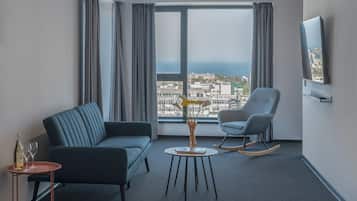 Apartamento Executivo, 1 cama de casal e sofá-cama | Secretária, secretária adequada para computadores portáteis