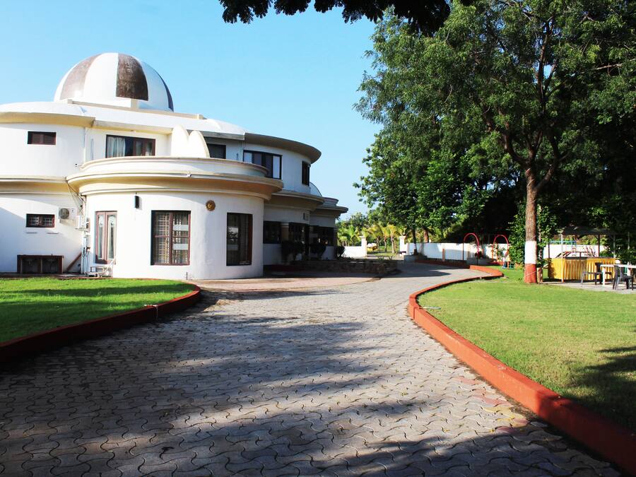 Fachada da propriedade