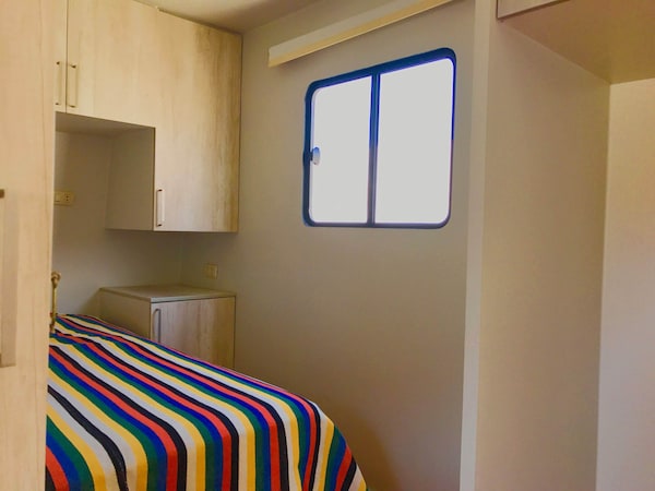 Camper In Playa Patitos - Lima