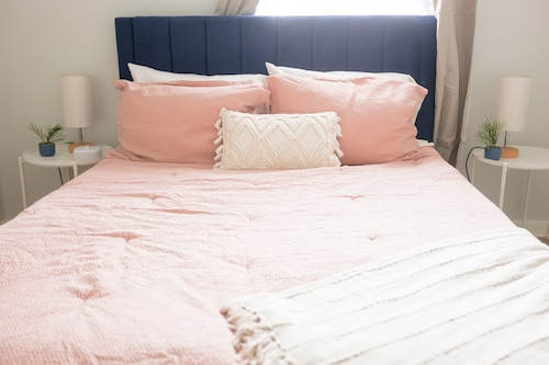 Corporate Housing Short & Extended Stays Downtown - Mobile, AL