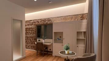 Quarto | Escrivaninha, Wi-Fi de cortesia