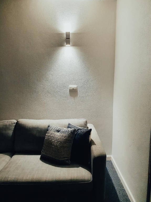 Resort Style Living, A Stone Throw From The Beach! - Hawks Nest