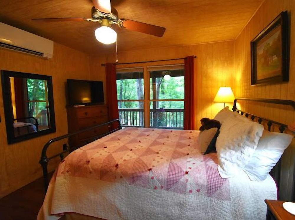 Serenity At Hemptown Creek <Br>new Listing<br> - Morganton Point Recreation Area, Morganton