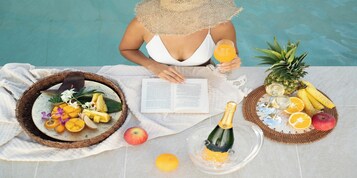 Piscina exterior sazonal 