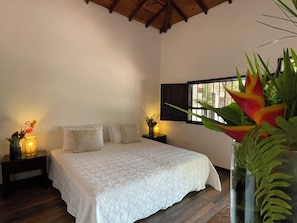 Quarto Duplo | Roupa hipoalergénica, Wi-fi grátis, roupa de cama fornecida 