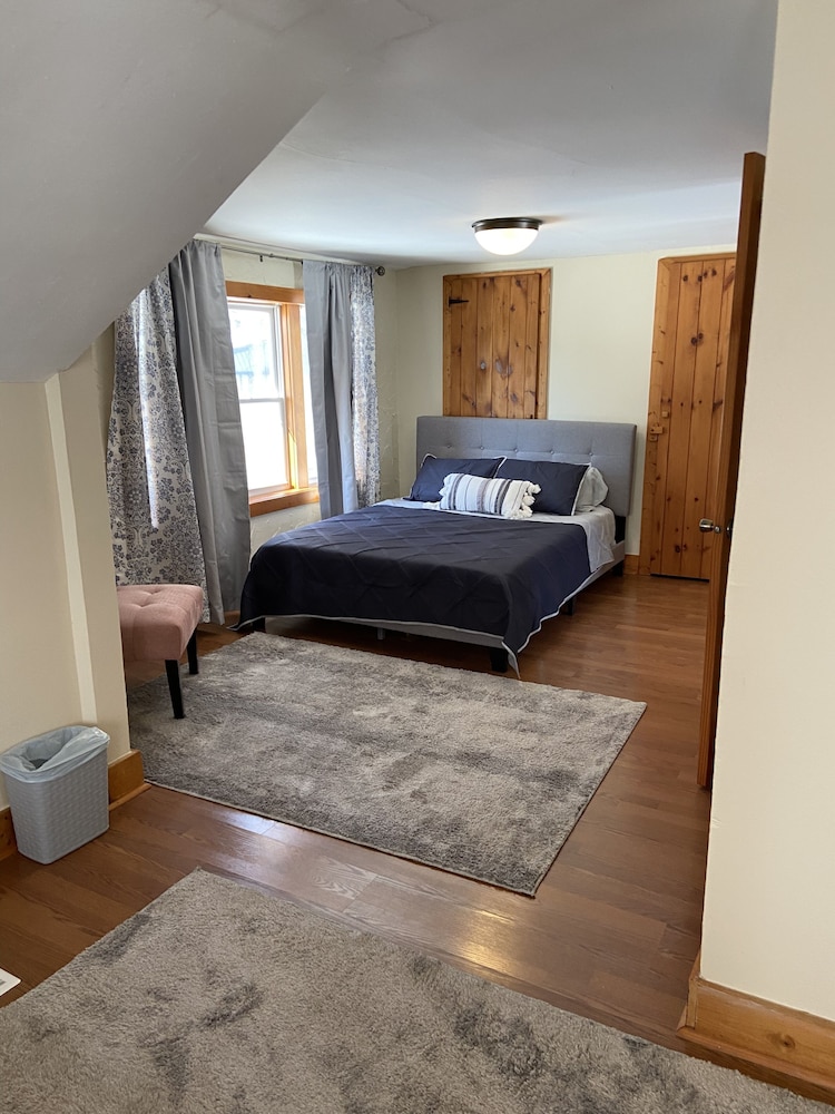 Cozy Lakeside Home, 3bd,/2 Br, Great Fishing And Beautiful Sunrises! - Rhinelander, WI