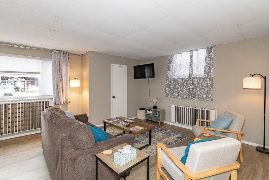 Welcome To The High Street Suite - Lake Erie, PA