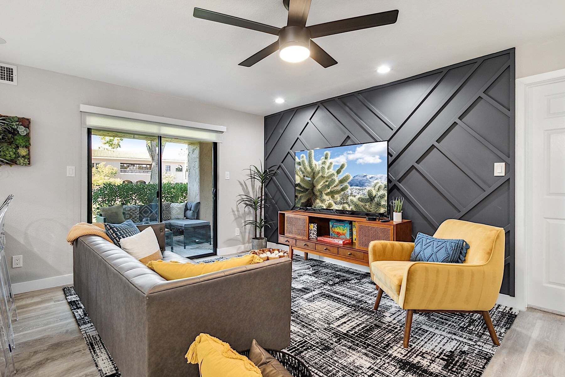 Sapphire At Mccormick Ranch * Modern 2br, 2ba Condo W/ Heated Pool, Spa & Tennis Court! - Scottsdale, AZ