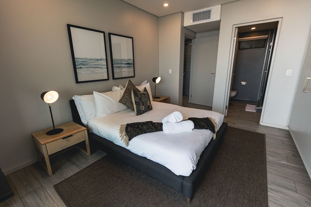 Umhlanga Arch Luxury Holiday Or Work With Sea View - Umhlanga