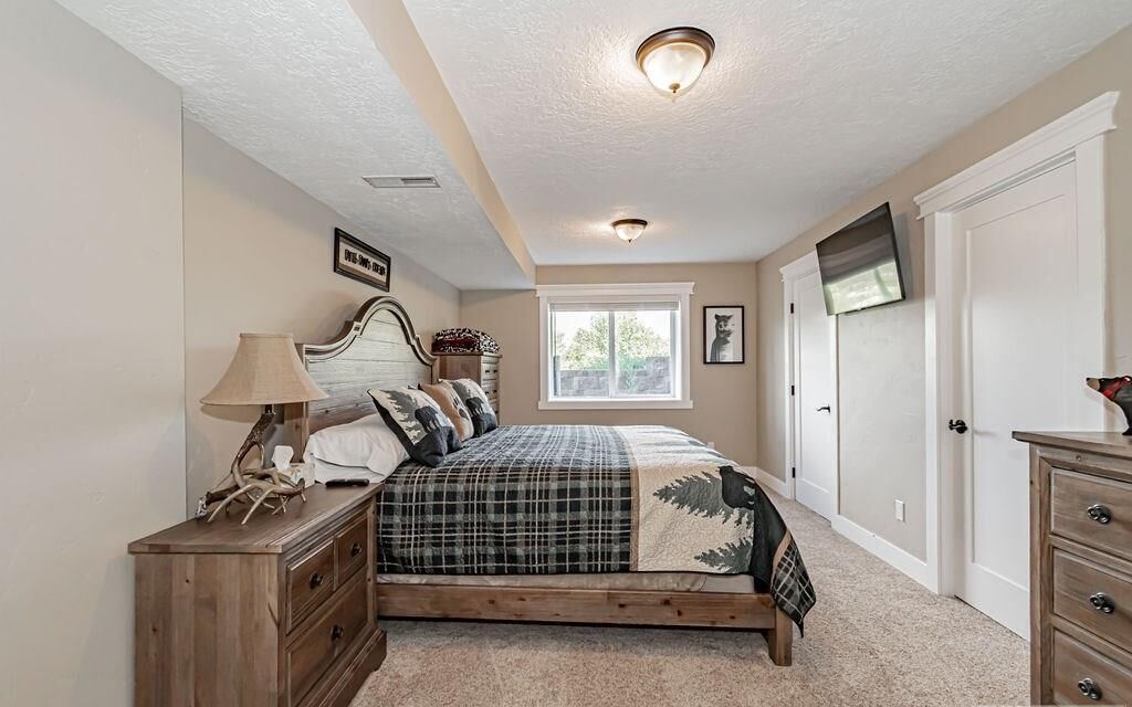 Cabin With Room For Everyone - Swan Valley, ID