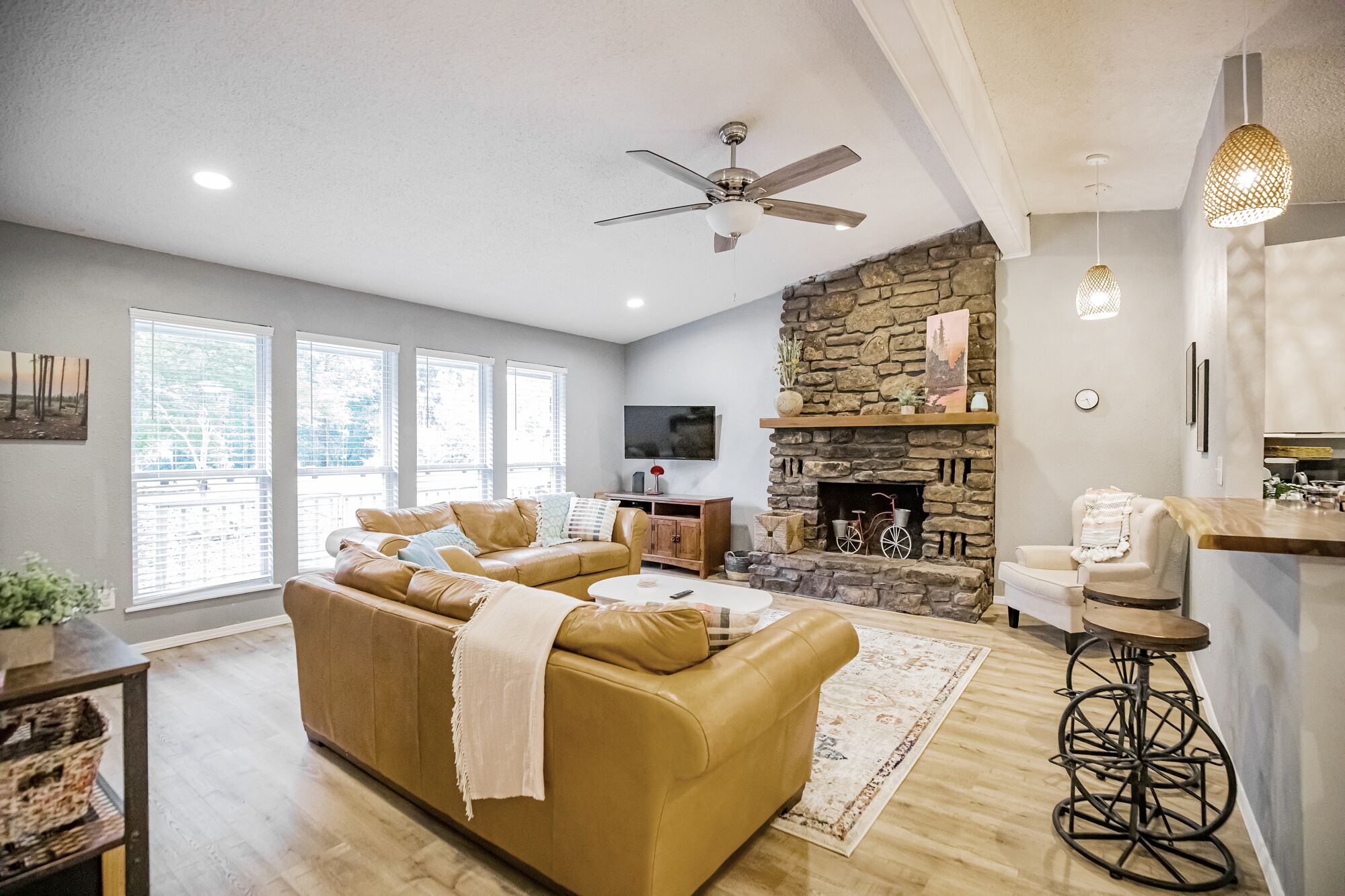 Spacious Trailside Escape W/bunk Room - Bella Vista, AR