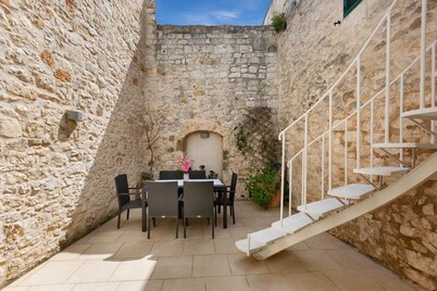 2812 Casa Degli Amici by Perle di Puglia