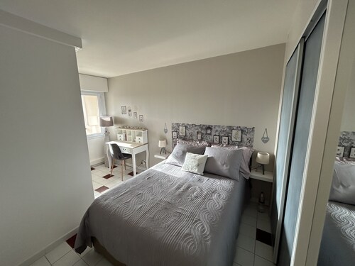 T2 Apartment Classified 3 * Furnished With Tourism In Saint-raphaël Bord De Mer With Terrace - Saint-Raphaël