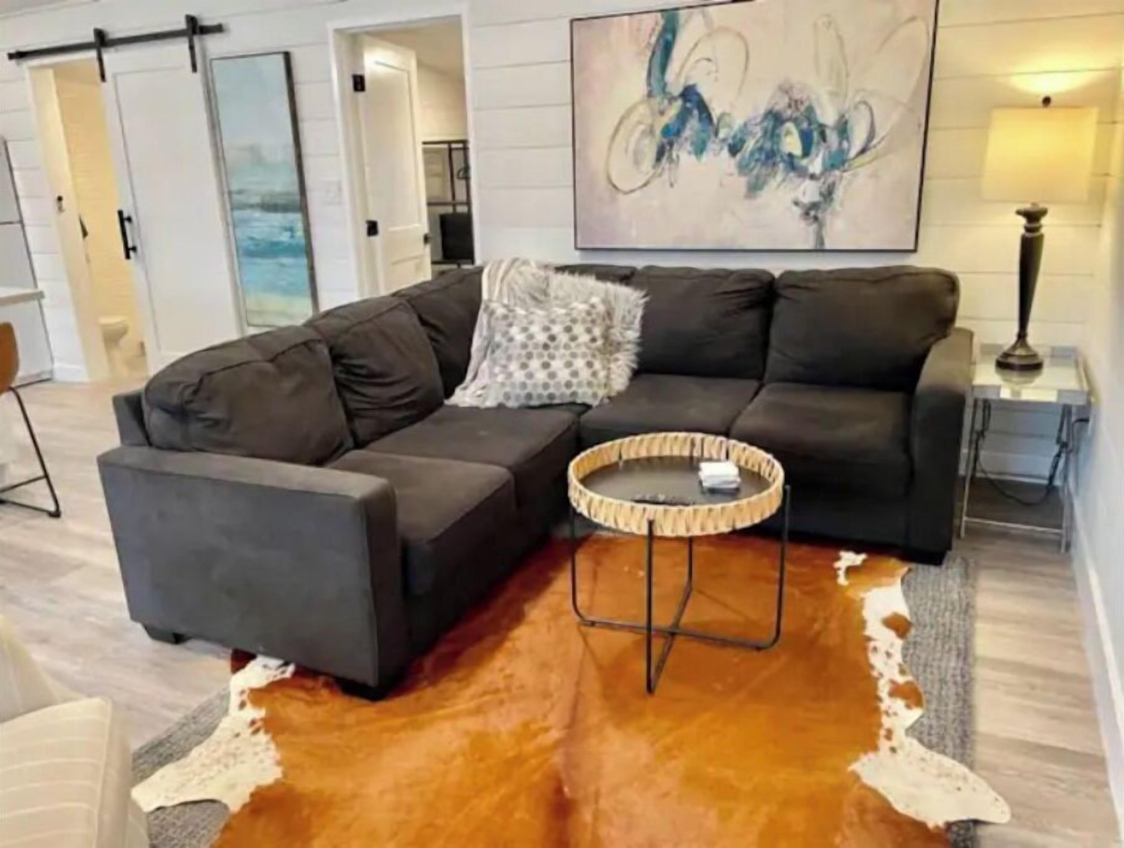 The Lake Cottage At Camp Midles - Olympia, WA