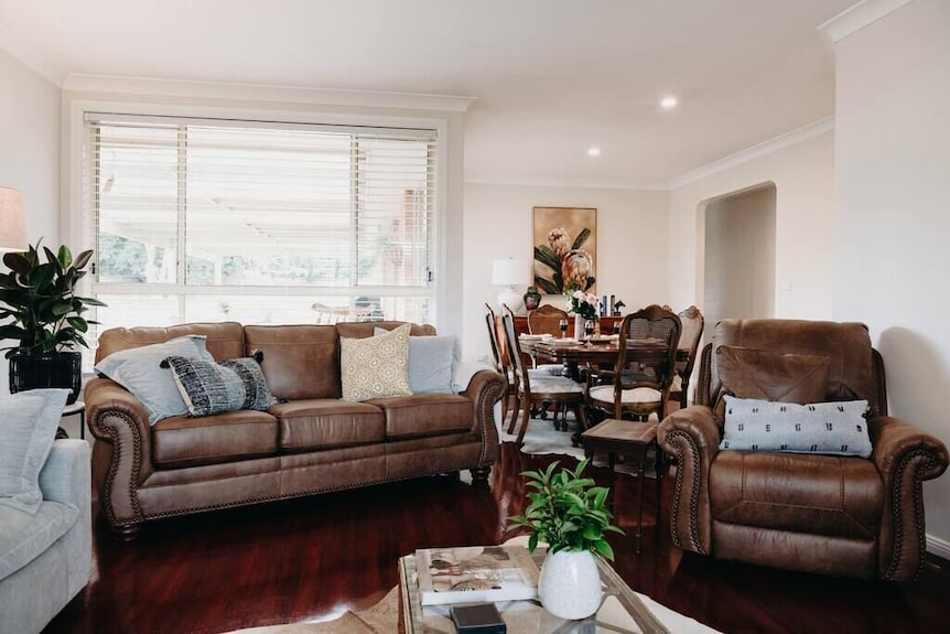 Kensington Luxury Escape In Dubbo, Sleeps 8 - Elizabeth Park, Dubbo