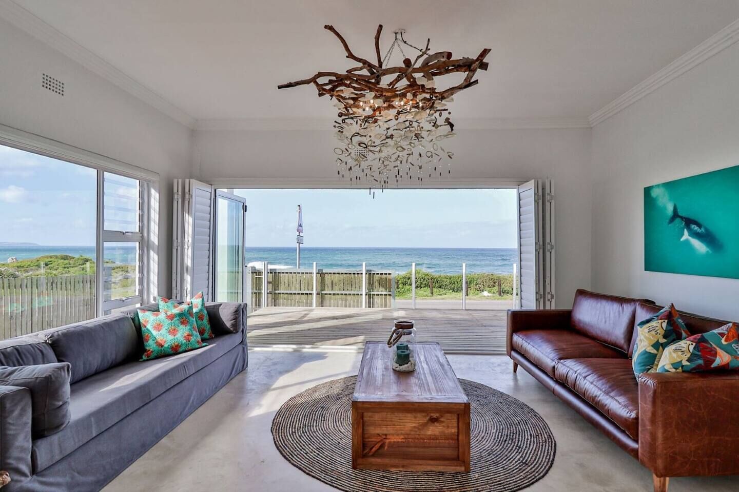 78 Beach Road | Oceanfront | Small Pool | Sea View - Kleinmond